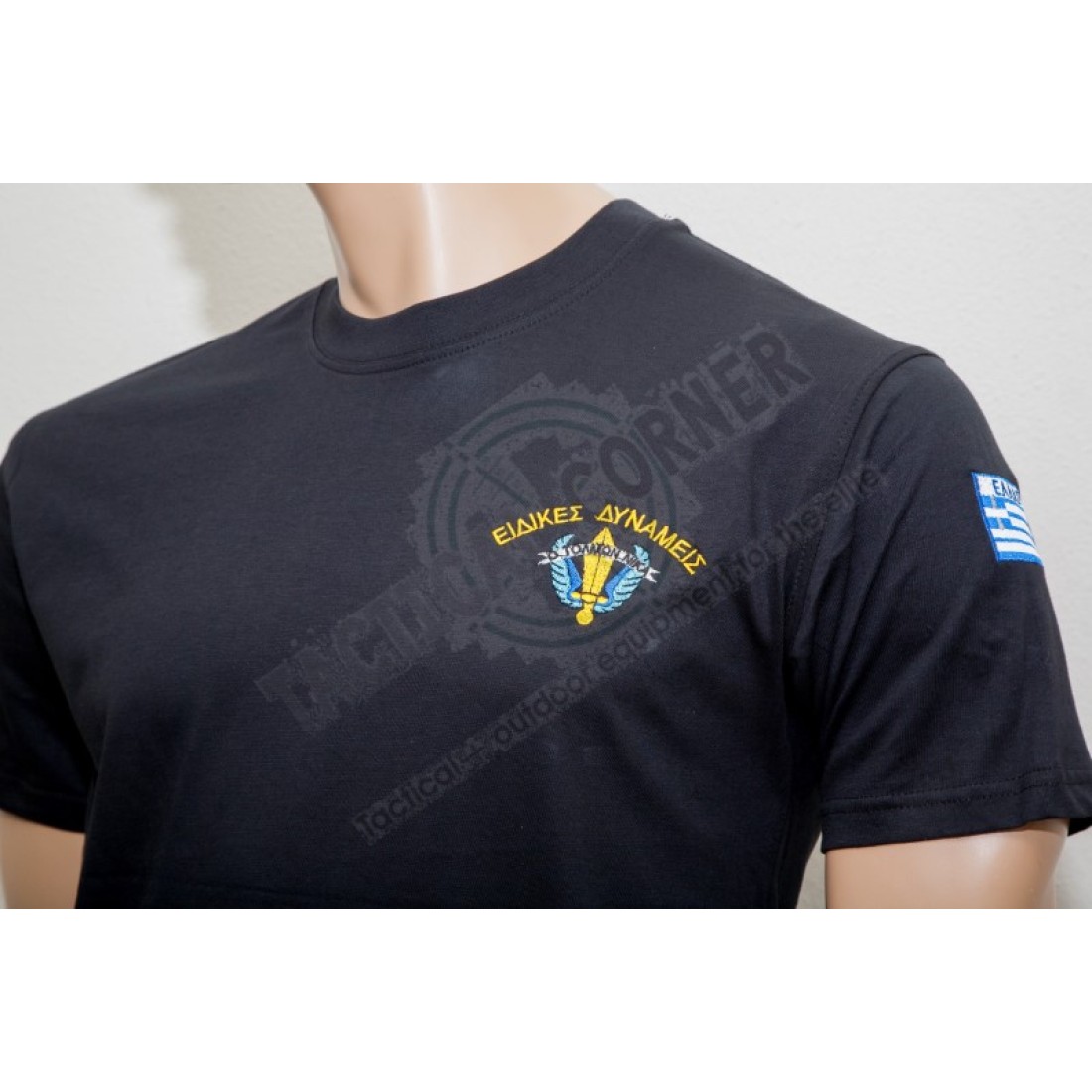 ΜΠΛΟΥΖΑΚΙ T-SHIRT ΕΙΔΙΚΕΣ ΔΥΝΑΜΕΙΣ ΜΑΚΟ ΚΟΝΤΟΜΑΝΙΚΑ ΜΠΛΟΥΖΑΚΙΑ - ΦΟΥΤΕΡ