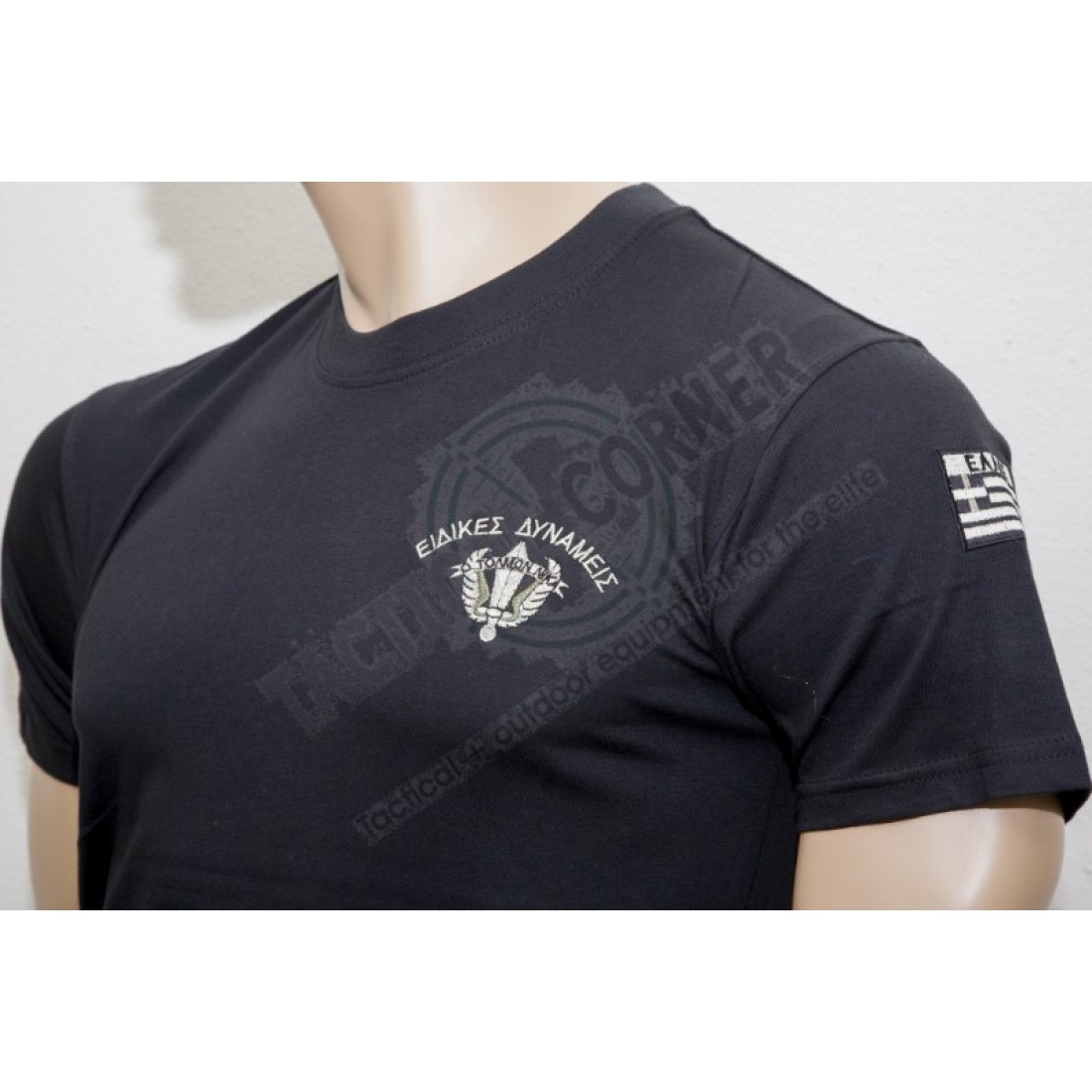 ΜΠΛΟΥΖΑΚΙ T-SHIRT ΕΙΔΙΚΕΣ ΔΥΝΑΜΕΙΣ ΜΑΚΟ ΚΟΝΤΟΜΑΝΙΚΑ ΜΠΛΟΥΖΑΚΙΑ - ΦΟΥΤΕΡ